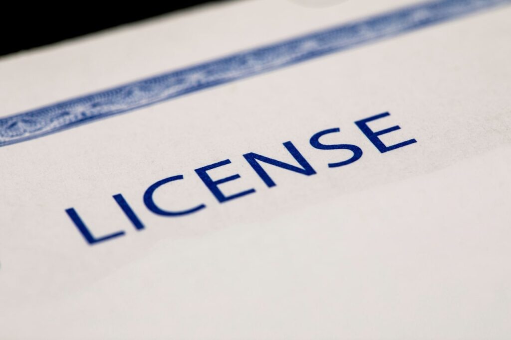 How to Get a Business License: Full Guide (+ Tips By State)
