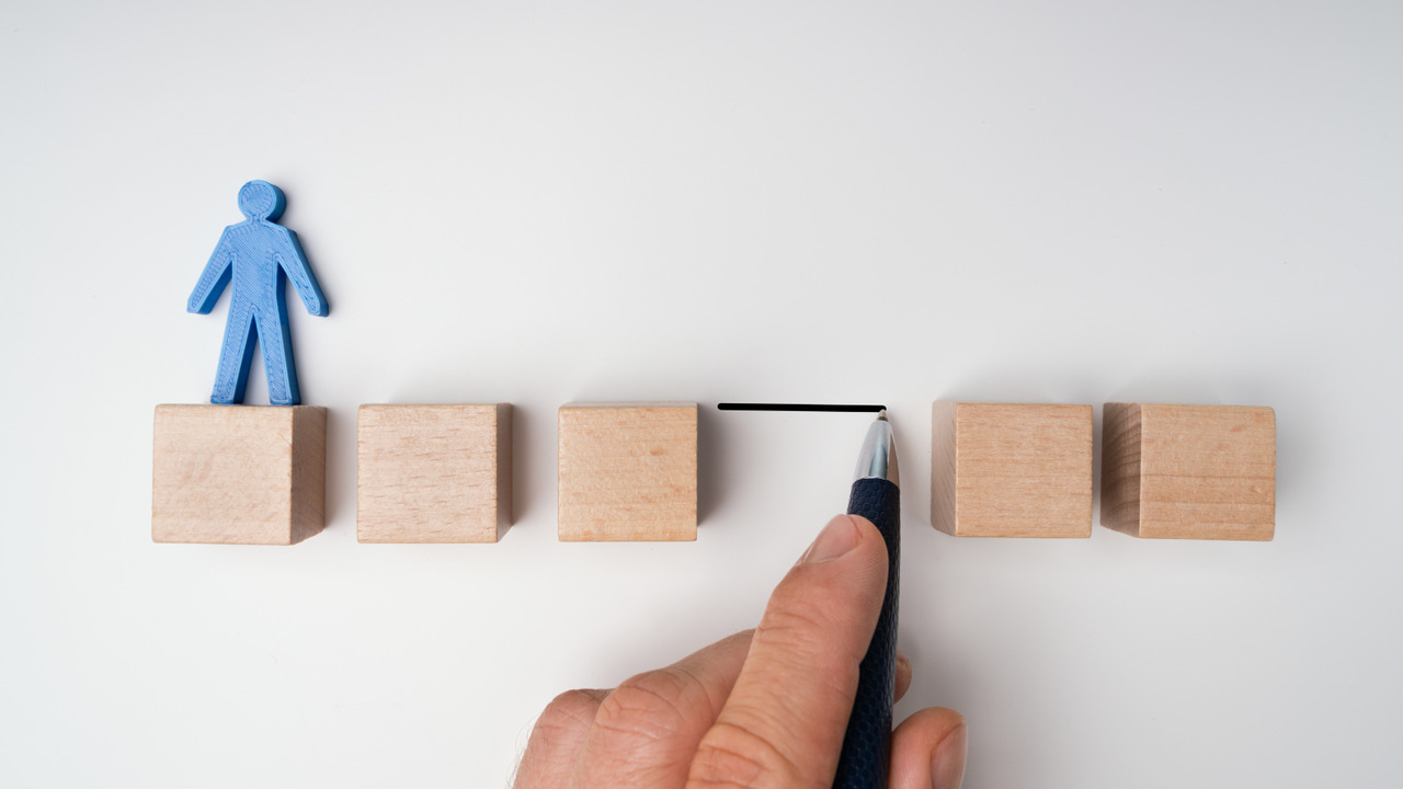 9 Email Subject Line Best Practices to Boost CTR (+ Examples)