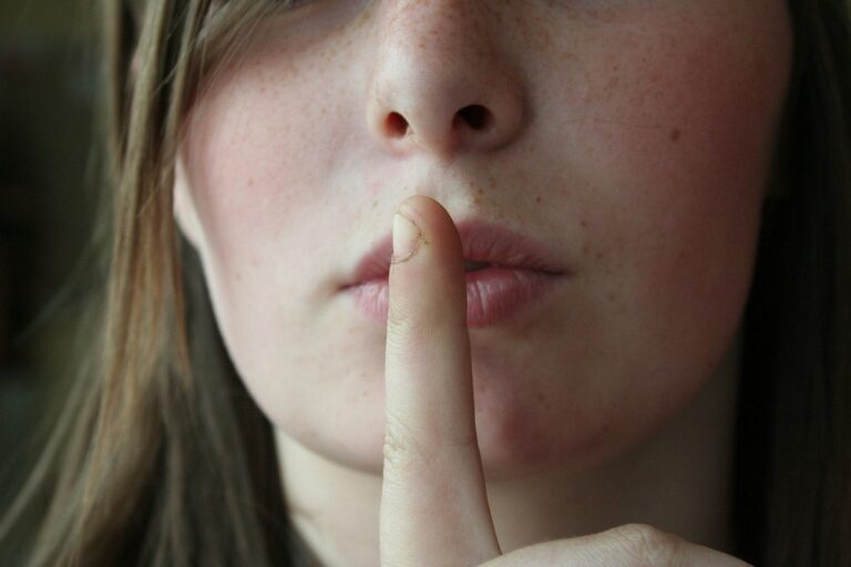 96 Words That Sell: The Secret Vocabulary of Top Brands