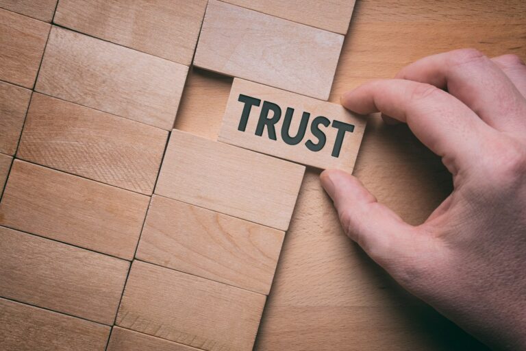 What is Value Based Selling? (+9 Benefits & 3 Examples)