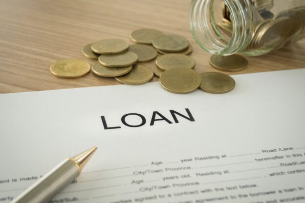 Discount Rate Demystified: FED vs Finance Uses (& Examples)