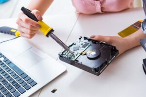 SSD vs HDD Speed: A Clear Winner (& The Reason Why)